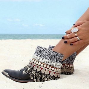 Classic & Stylish Bohemian Shoes Ideas | Hippie Boho Gypsy